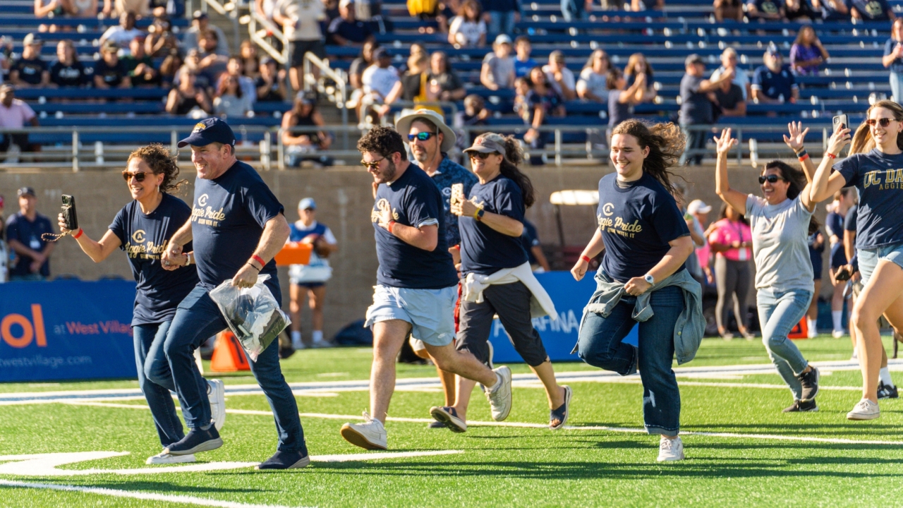 Storming of the Alumni | One Aggie Network